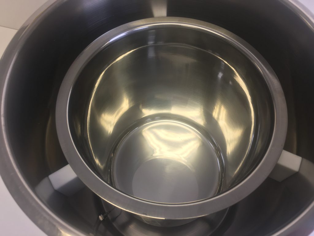 Model 232 Large Faraday Cup | Charge Measurement Accessor